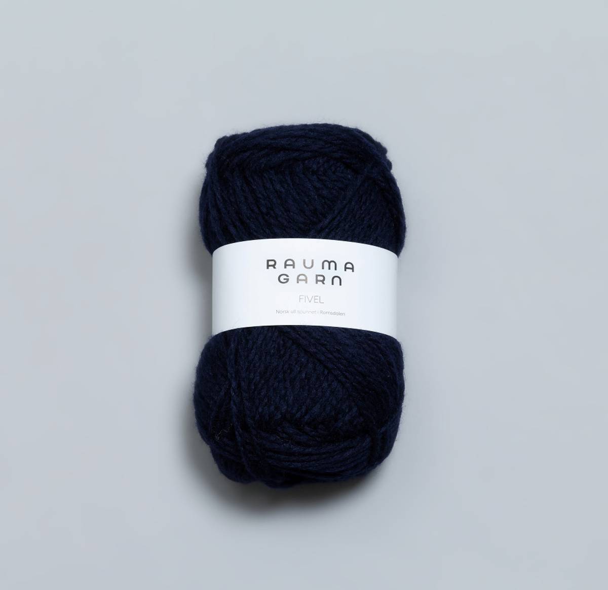 Fivel 09 Marineblå Rauma garn - SATURNIA GARN